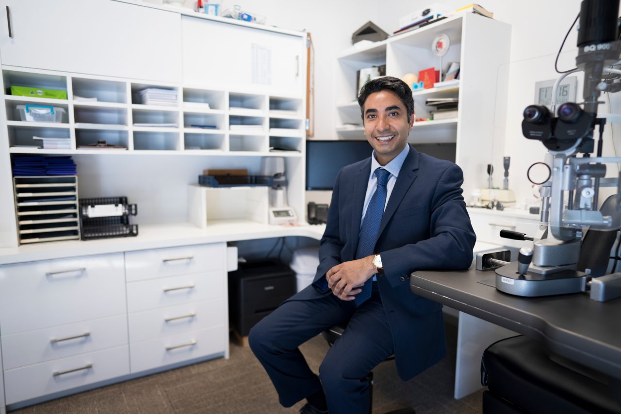 Dr Robert Weatherhead - Southern Eye Specialists