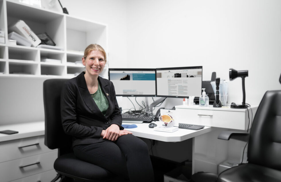 Dr Rebecca Stack - Southern Eye Specialists